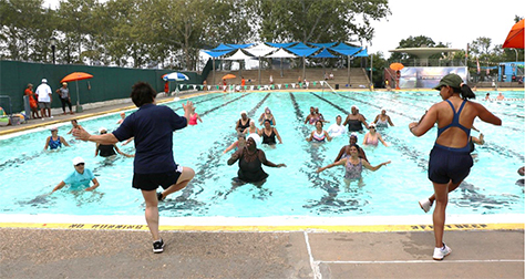 Senior Splash : NYC Parks