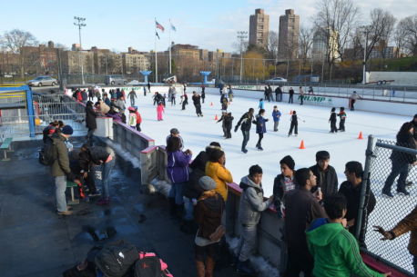 Ice Skating at Lasker Rink : Photo Gallery : New York City Department ...