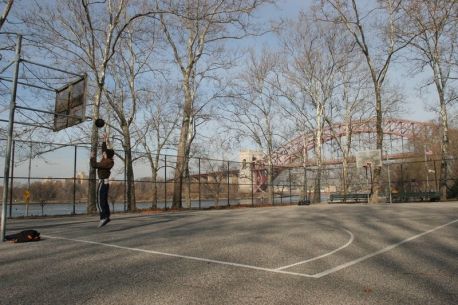 Astoria Park in Winter : Photo Gallery : New York City Department of ...