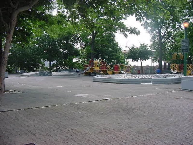 Lyons Square Playground Images : NYC Parks