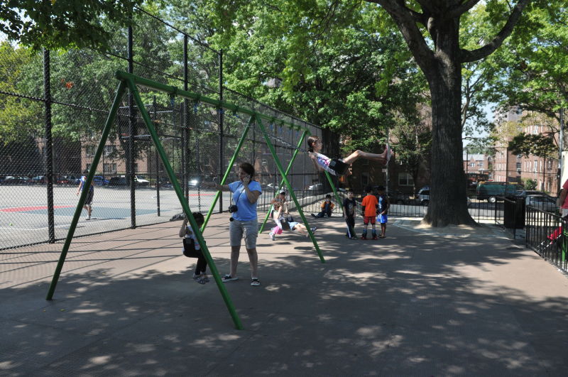 Travers Park : NYC Parks