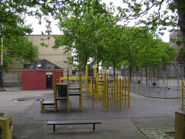Bayview Playground : NYC Parks