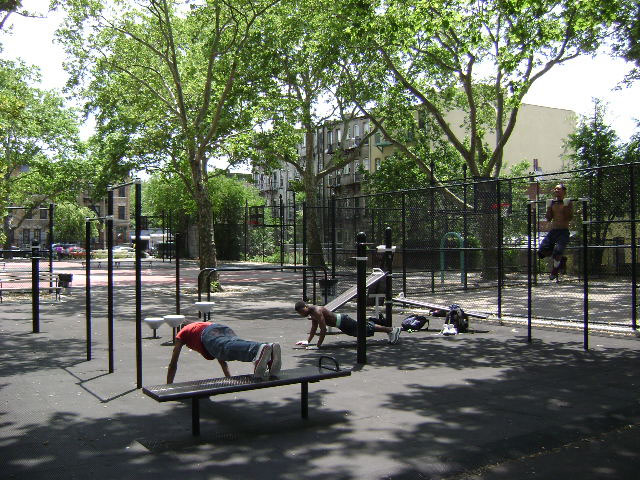 Bushwick Playground : NYC Parks