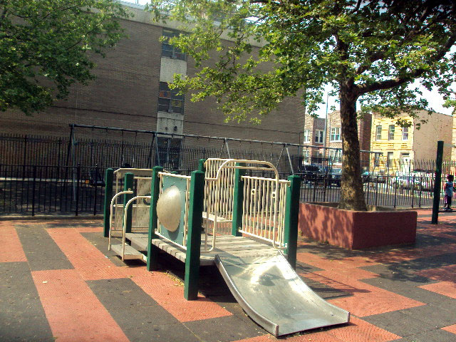 Chester Playground : NYC Parks