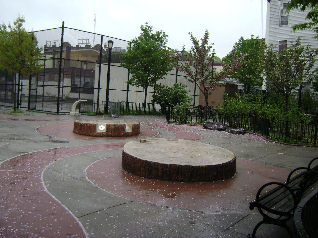 George Walker Jr. Park Highlights - Walker Park : NYC Parks