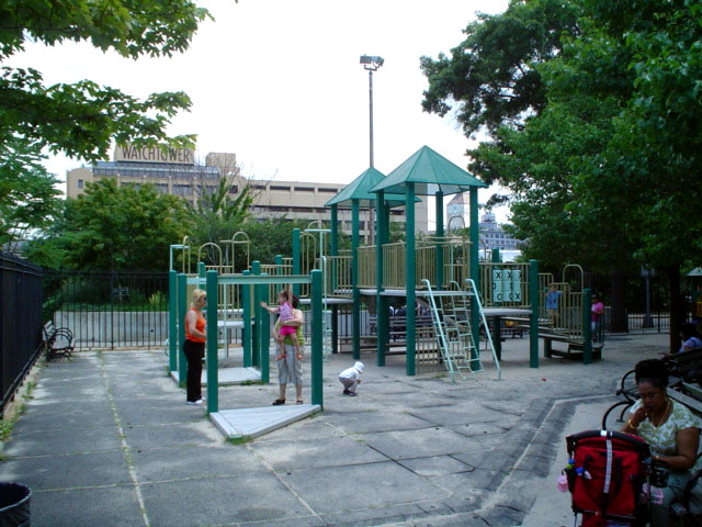 Harry Chapin Playground : NYC Parks
