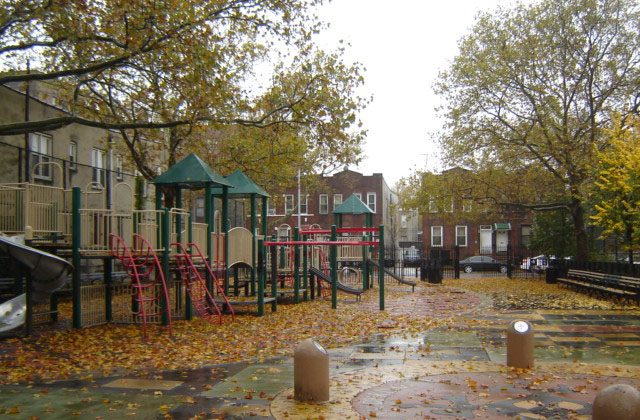 Kennedy King Playground Highlights - Kennedy-King Playground - House ...