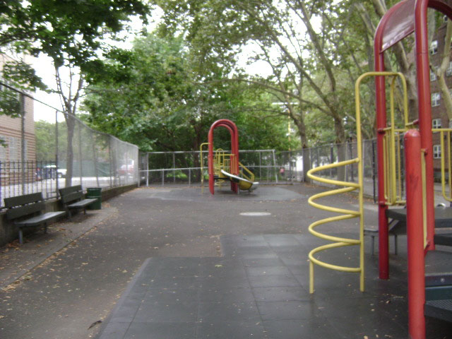 Patterson Playground : NYC Parks