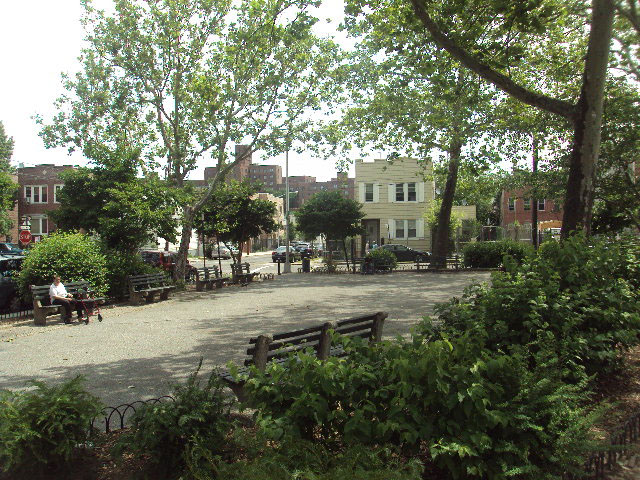 Wood Park : NYC Parks