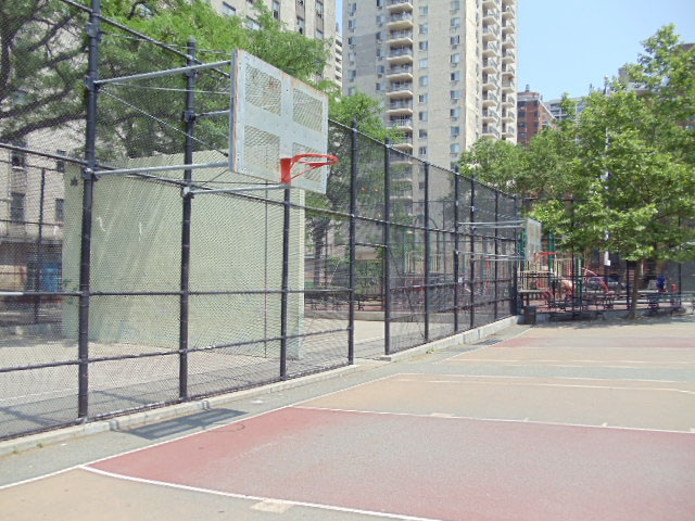 Sol Bloom Playground : NYC Parks