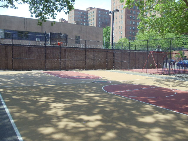Murphy Brothers Playground : NYC Parks