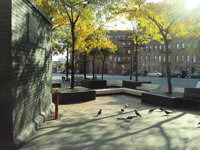 Bryant Triangle : NYC Parks