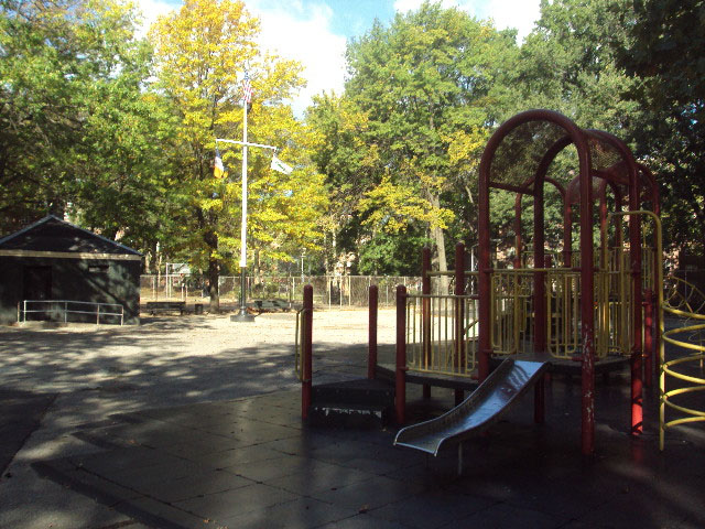 Eastchester Playground : NYC Parks