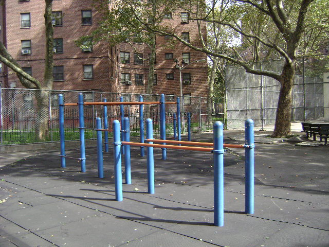 Playground 174 : NYC Parks