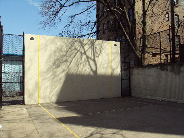 Riverbend Playground Highlights : NYC Parks