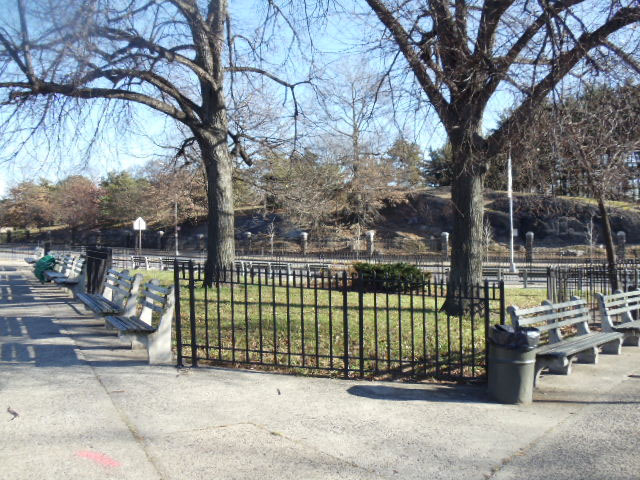 Sergeant Johnson Triangle Highlights : NYC Parks
