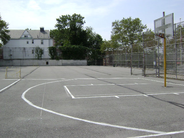 Wakefield Playground : NYC Parks