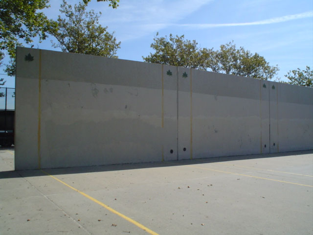 Breukelen Ballfields Highlights : NYC Parks