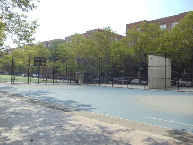 Northern Playground : NYC Parks