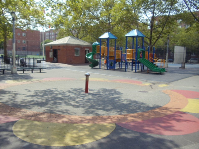 Northern Playground : NYC Parks