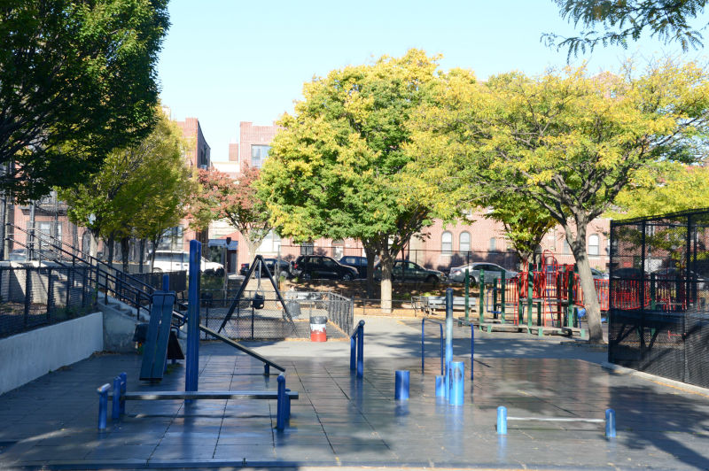 Astoria Heights Playground : NYC Parks
