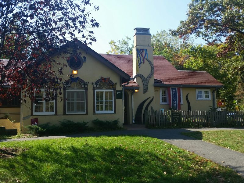 Conference House Park Playgrounds : NYC Parks