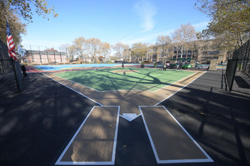Harry Maze Playground : NYC Parks