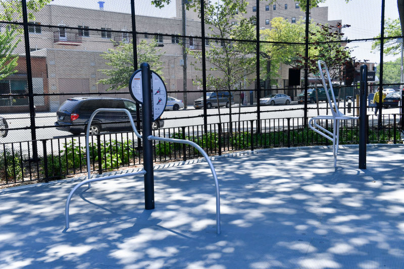 Glenwood Playground : NYC Parks
