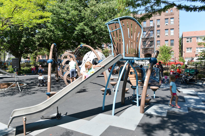 Astoria Heights Playground : NYC Parks