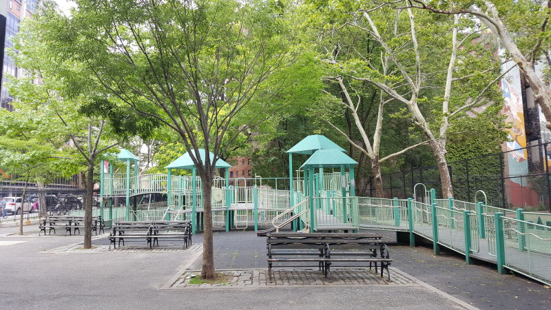 Little Flower Playground : NYC Parks