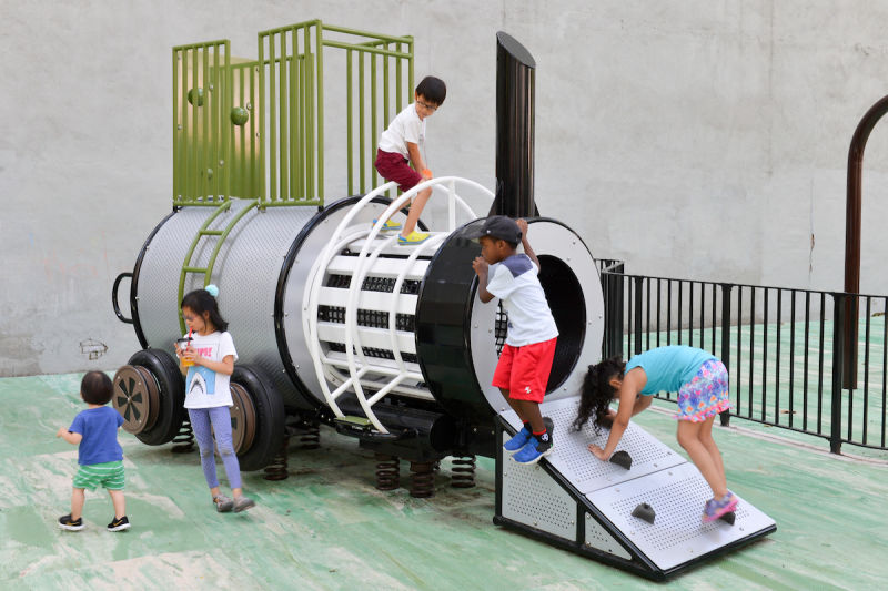 Mathews-Palmer Playground Highlights : NYC Parks