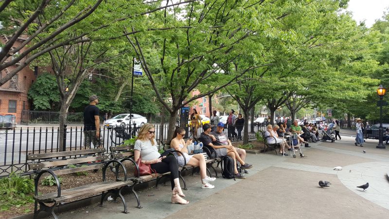 Father Demo Square : NYC Parks