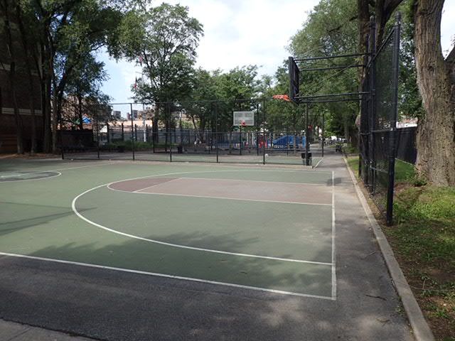 Gilbert Ramirez Park Handball Courts : NYC Parks