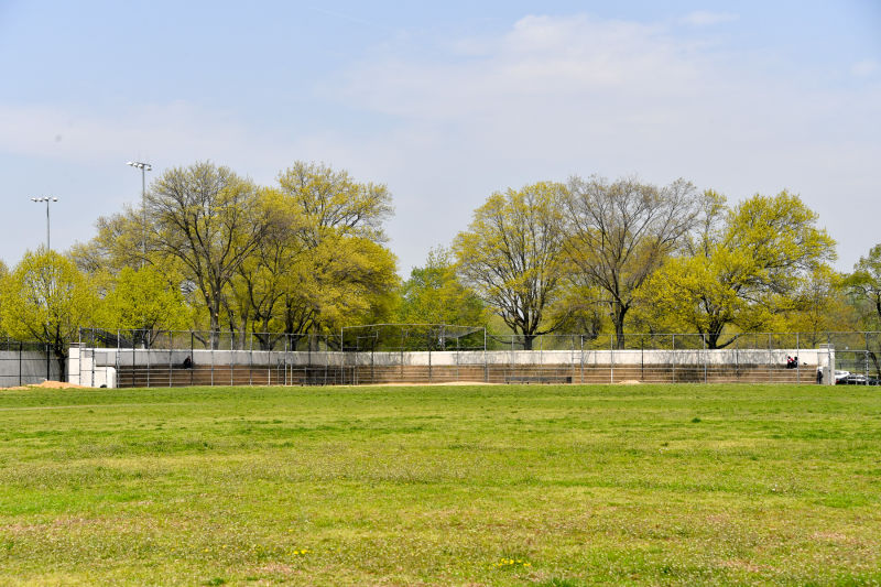 Dyker Beach Park Highlights - Anthony Mosomillo Memorial Courts : NYC Parks