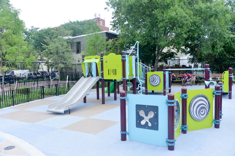 Ennis Playground : NYC Parks