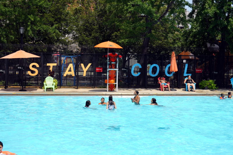 Dry Dock Playground Outdoor Pools : NYC Parks