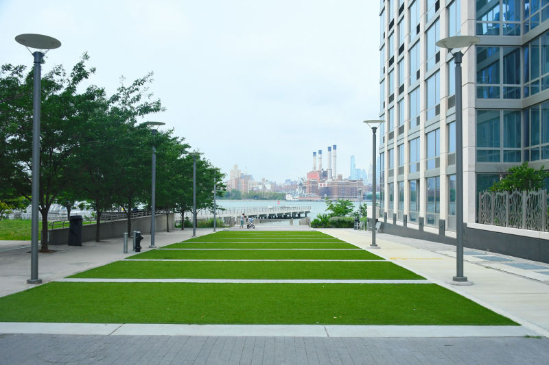 North 5th Street Pier and Park : NYC Parks