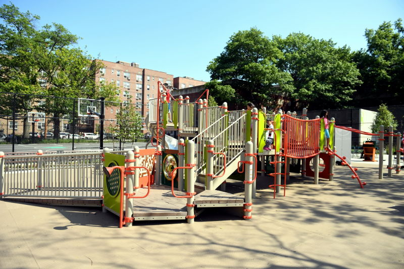 Bowne Playground Facilities : NYC Parks