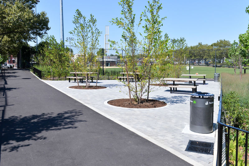City Line Park Playgrounds : NYC Parks