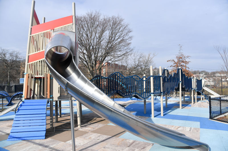 Rev. Dr. Maggie Howard Playground Outdoor Pools : NYC Parks