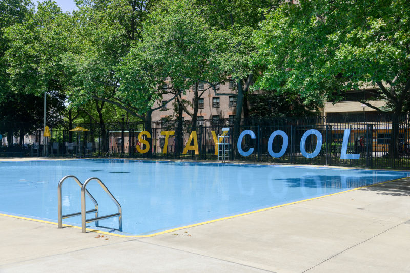 Bushwick Playground Outdoor Pools : NYC Parks