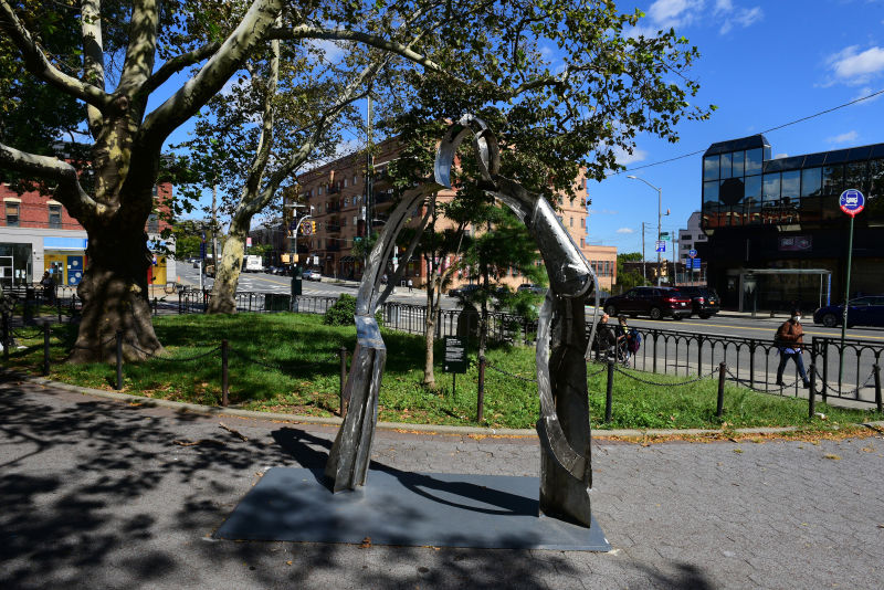 Tompkinsville Park Monuments - The Watering Place : NYC Parks