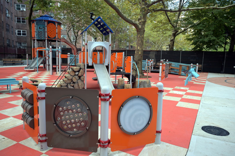 Abraham Lincoln Playground Images : NYC Parks