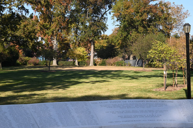 The Olde Towne of Flushing Burial Ground Highlights : NYC Parks