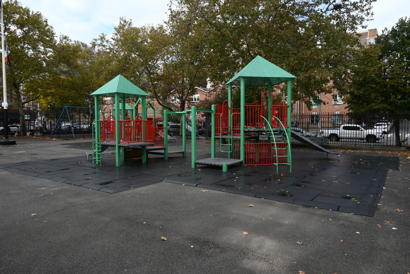 Pontiac Playground : NYC Parks