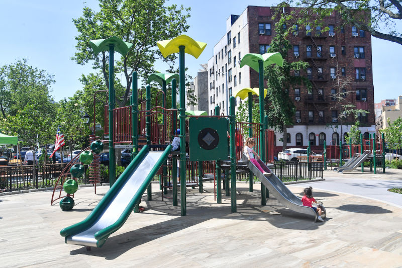 Babi Yar Triangle Playground : NYC Parks