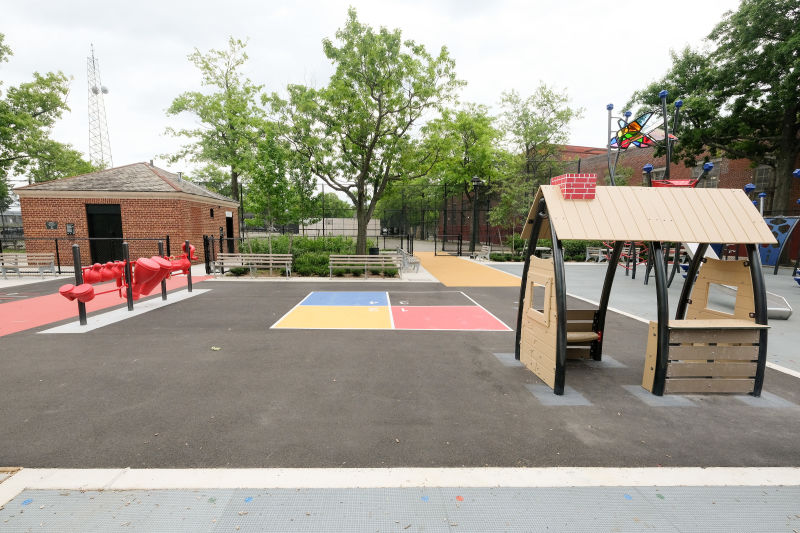 Challenge Playground Playgrounds : NYC Parks