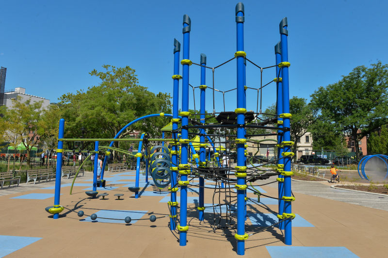 Bartlett Playground : NYC Parks