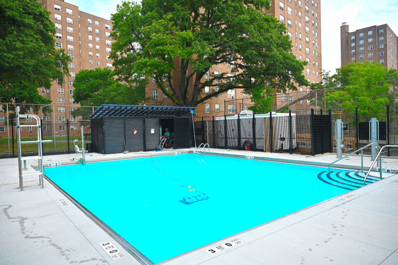 Edenwald Playground Spray Showers : NYC Parks