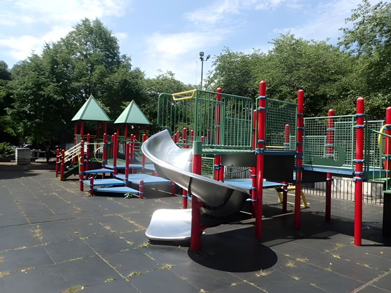 Fountain Of Youth Playground Facilities : NYC Parks